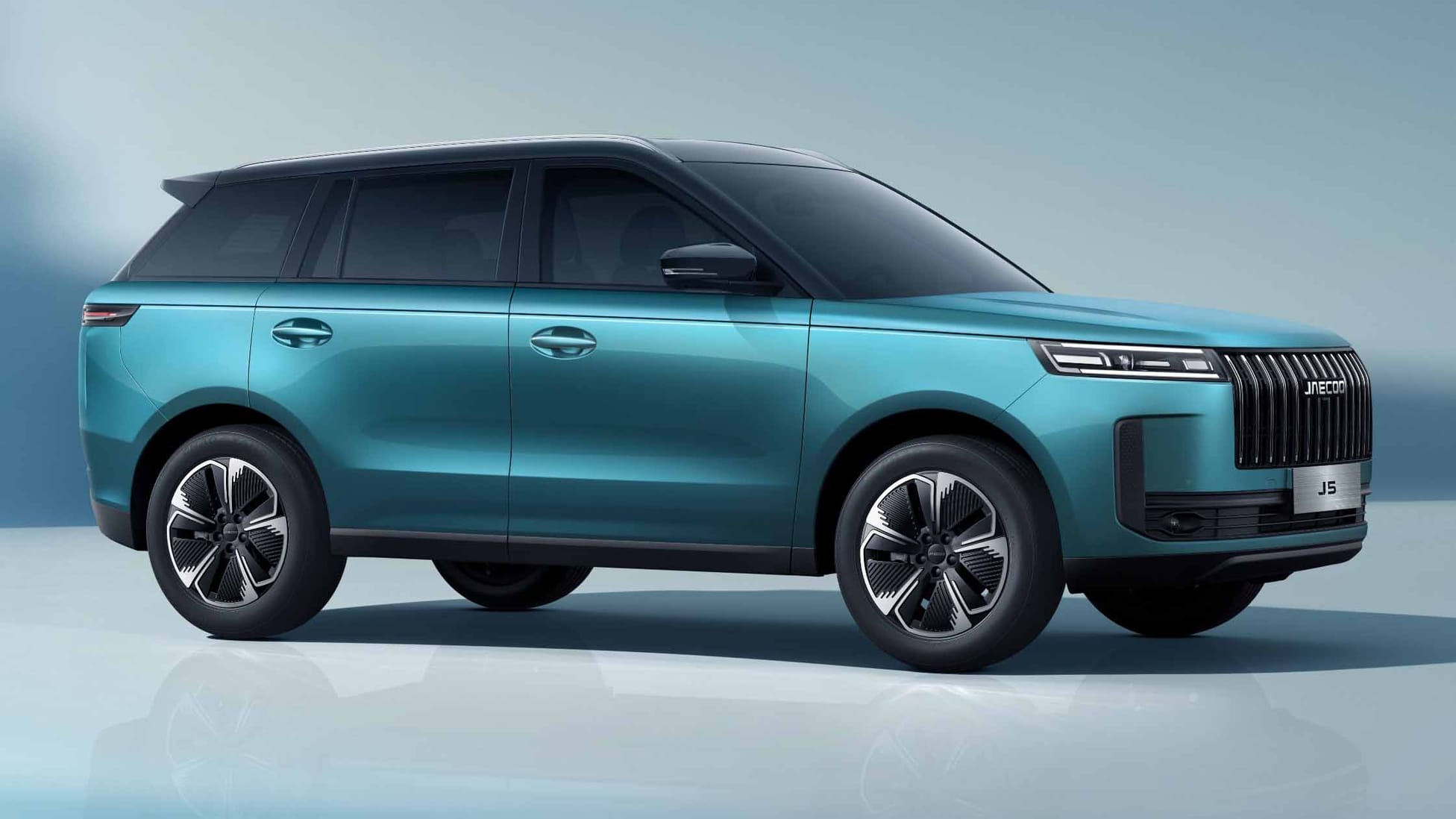 Jaecoo’s next UK-bound car is the 250-mile ‘5’ EV | Top Gear